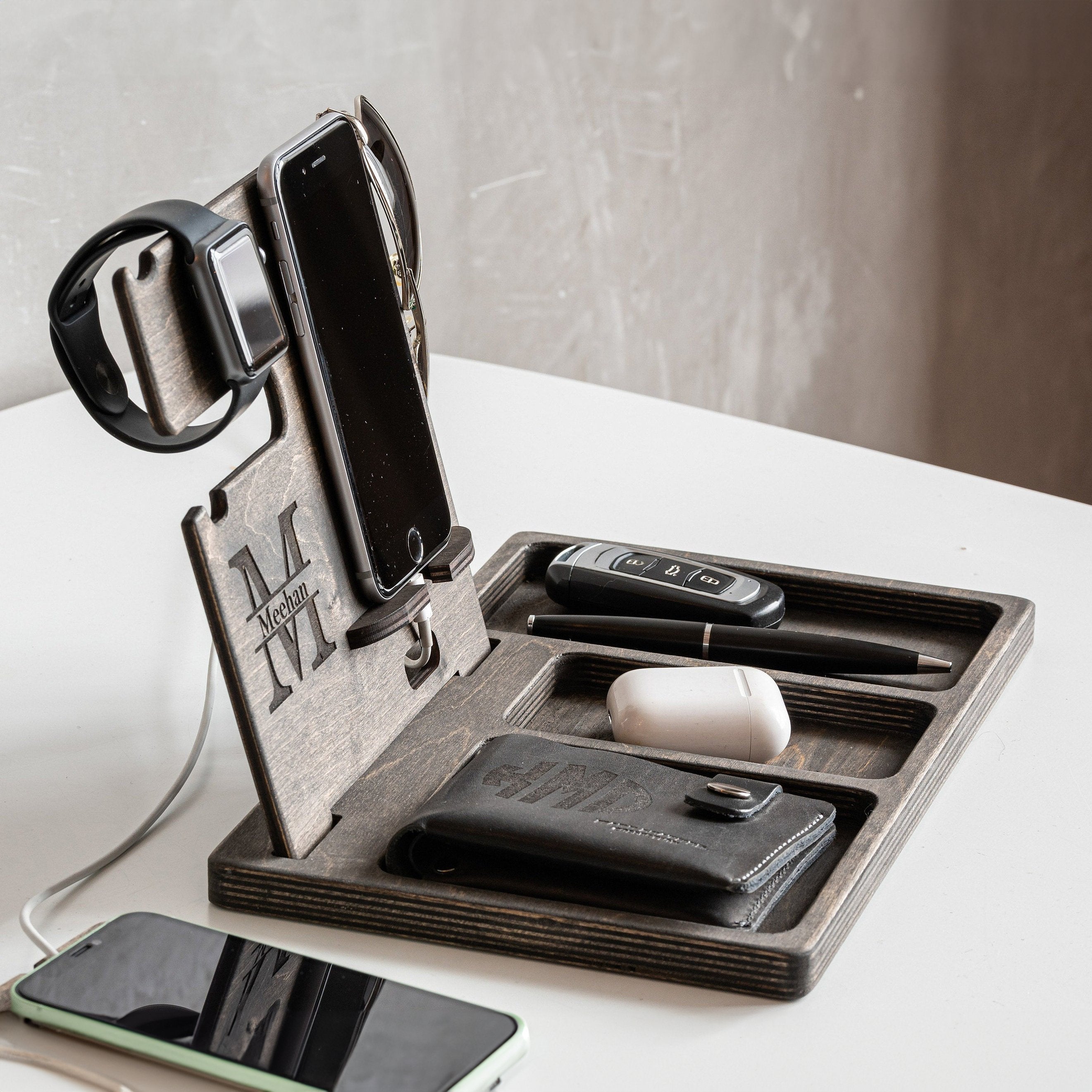 Custom Wooden Phone Stand – Personalized Engraved Holder| DreamyCustom ...